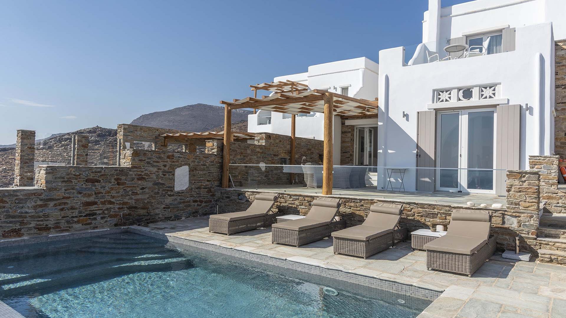 Vathi Bleu Private Villas - Πολυτελεις βιλες στην Τηνο με πισίνα